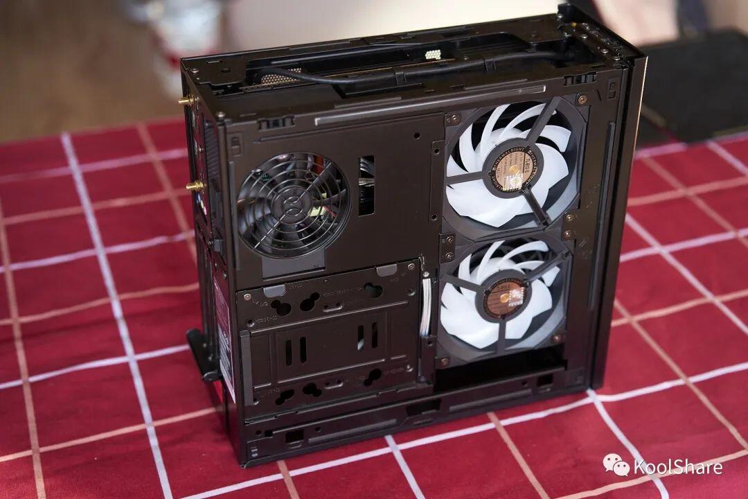 Intel 13th NUC Extreme Raptor Canyon 猛禽峡谷评测 - 哔哩哔哩