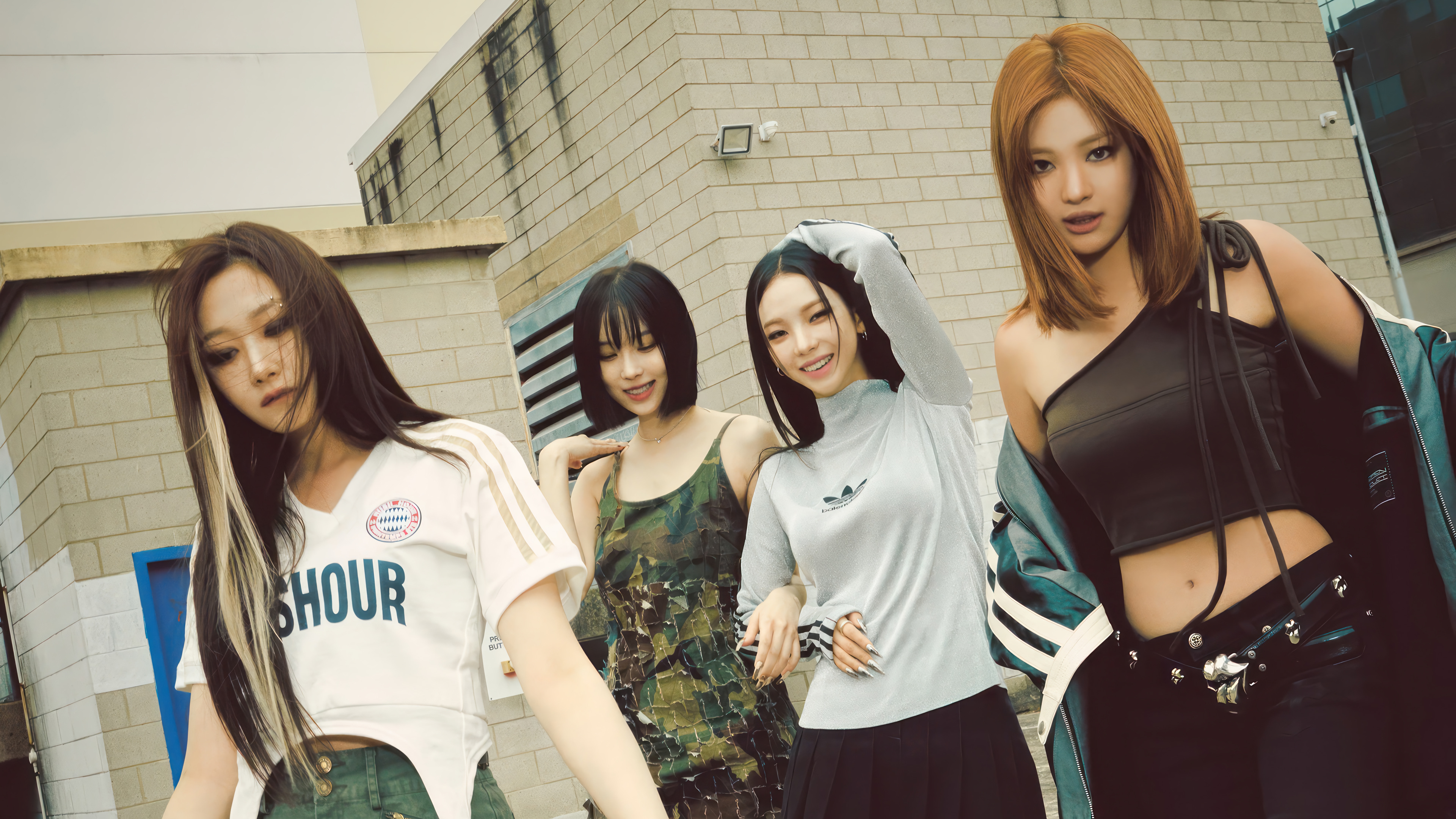 Aespa（에스파）| My World | 4K | 电脑壁纸 | 手机壁纸 - 哔哩哔哩