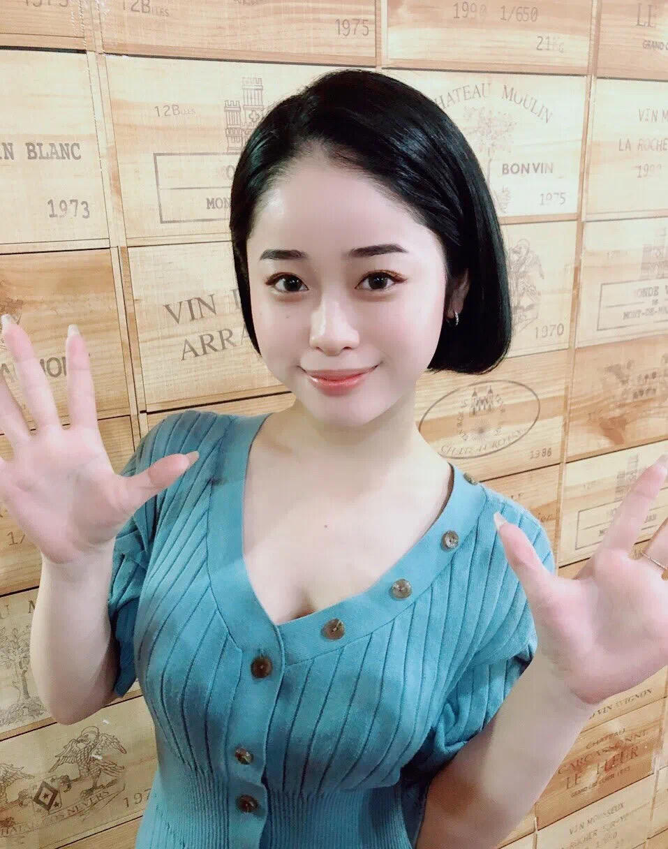 娇小的身材，也有大大的胸怀，SOD新人—MINAMO - 哔哩哔哩