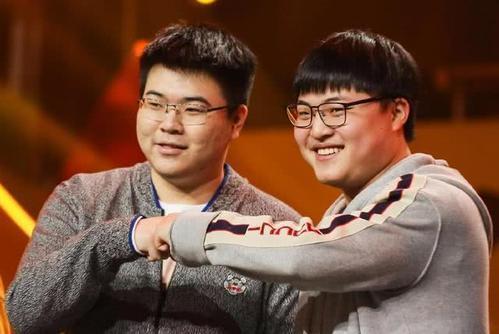 S10火热进行，Uzi退役后却要效仿韦神，要转战天涯明月刀？ - 哔哩哔哩