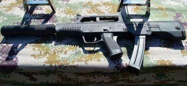 QCW-05(05式冲锋枪）介绍 - 哔哩哔哩