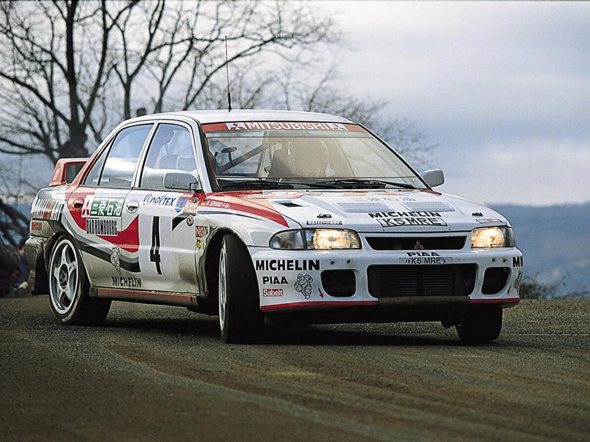 EVO的街霸进化史｜历代车型 - 哔哩哔哩