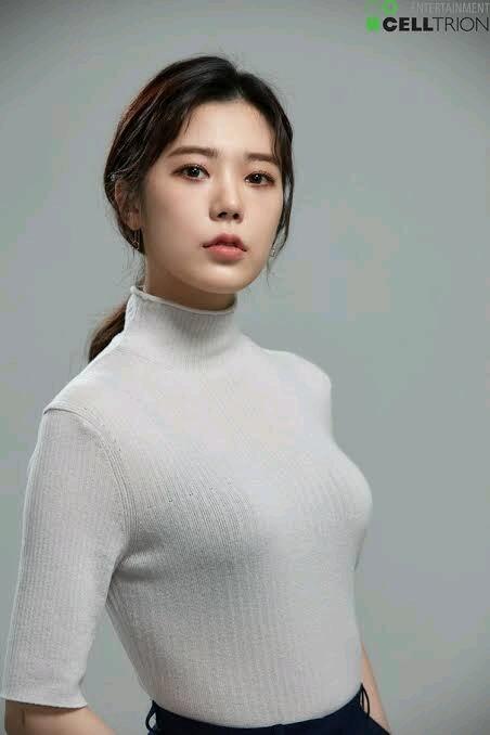 下车RM后一直走背运，AfterSchool女爱豆Lizzy酒驾，队友却在韩版浪姐努力拼搏 - 哔哩哔哩