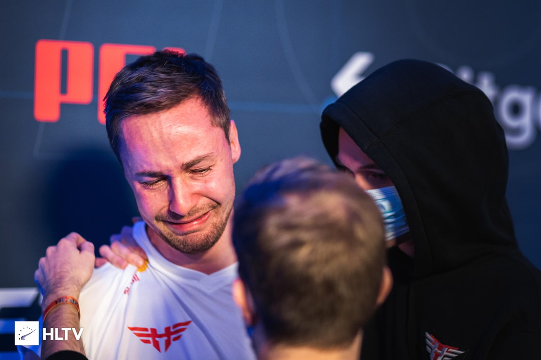 【CS:GO】cadiaN的故事：从颠沛流离到一队之长 - 哔哩哔哩