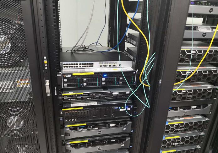 苏州服务器托管收费标准？1U、2U、4U服务器如何选择？ - 哔哩哔哩