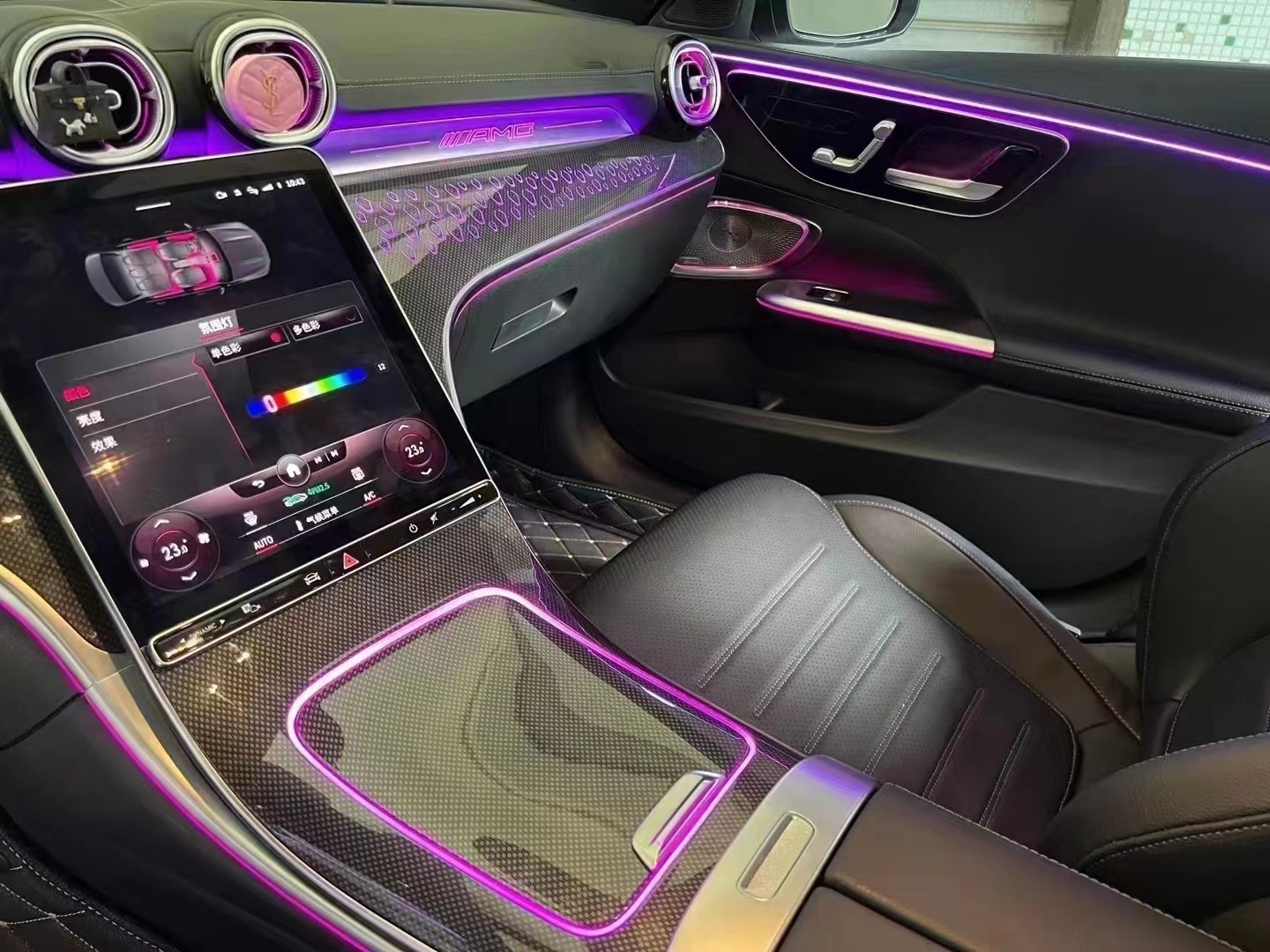22款奔驰C260L运动版氛围灯最全内饰升级套件，增添内饰氛围感 - 哔哩哔哩