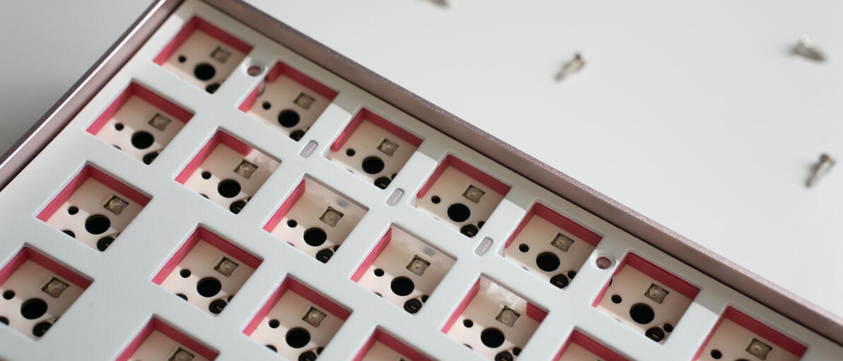 CIY TES84 单模热插拔 试轴器——多彩的入门王者 - 哔哩哔哩