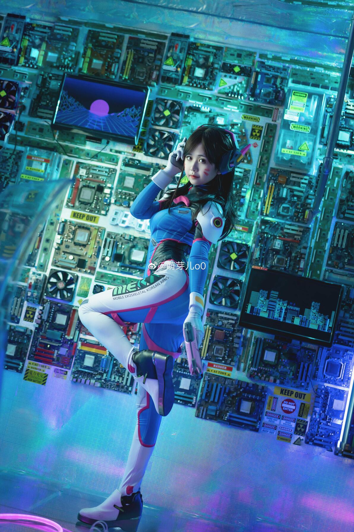 COS |《守望先锋》DVA P4还原特写，赞ヾ(≧ ≦*)o - 哔哩哔哩