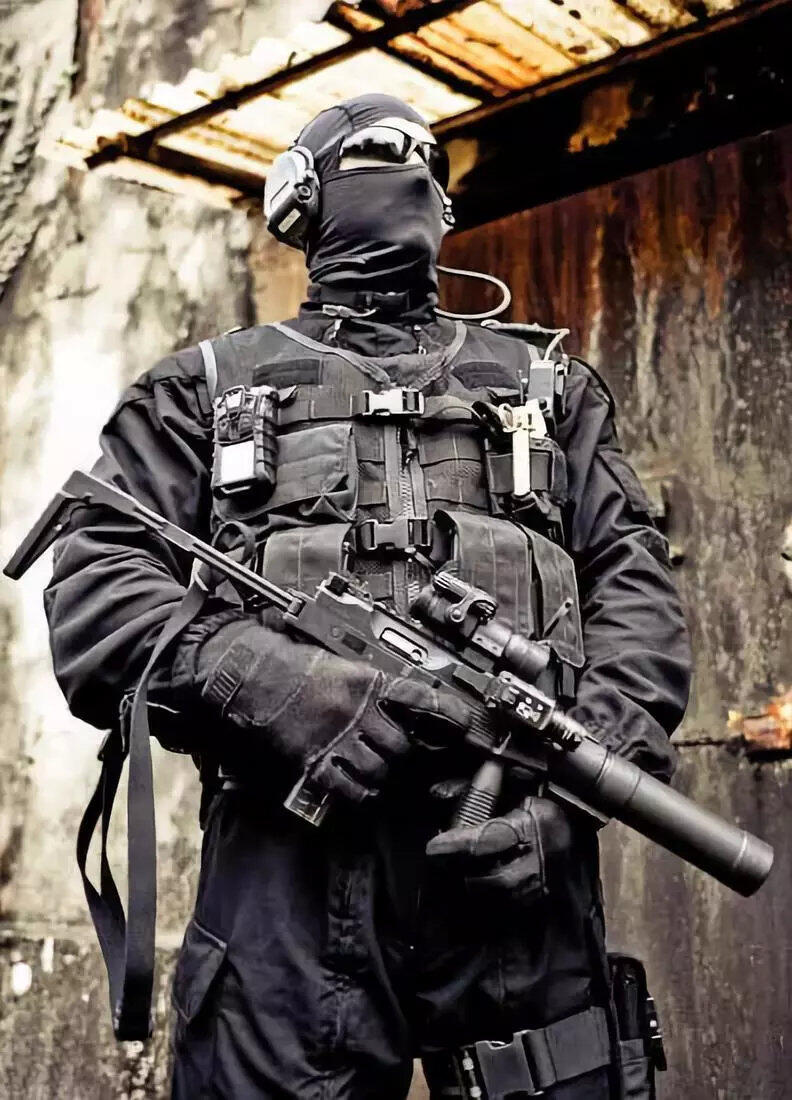 CS被叫“B31”的冲锋枪什么来头？TMP竟然是一支手枪？｜轻武专栏 - 哔哩哔哩