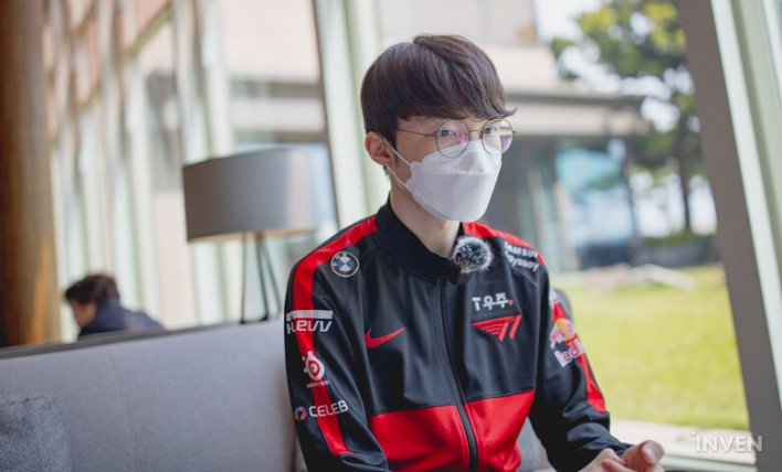 Faker：我是表现最好的！我们完全能战胜RNG！ - 哔哩哔哩