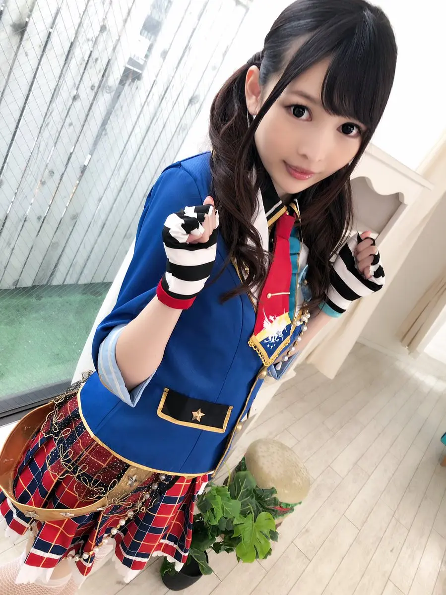 明星档案 第53期 迹美珠里(跡美しゅり)个人资料简介及作品写真图片 - 哔哩哔哩