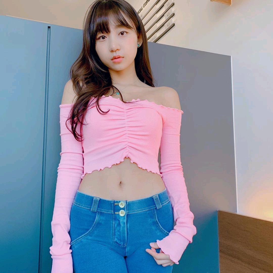 Pyoapple小姐姐照片分享 - 哔哩哔哩