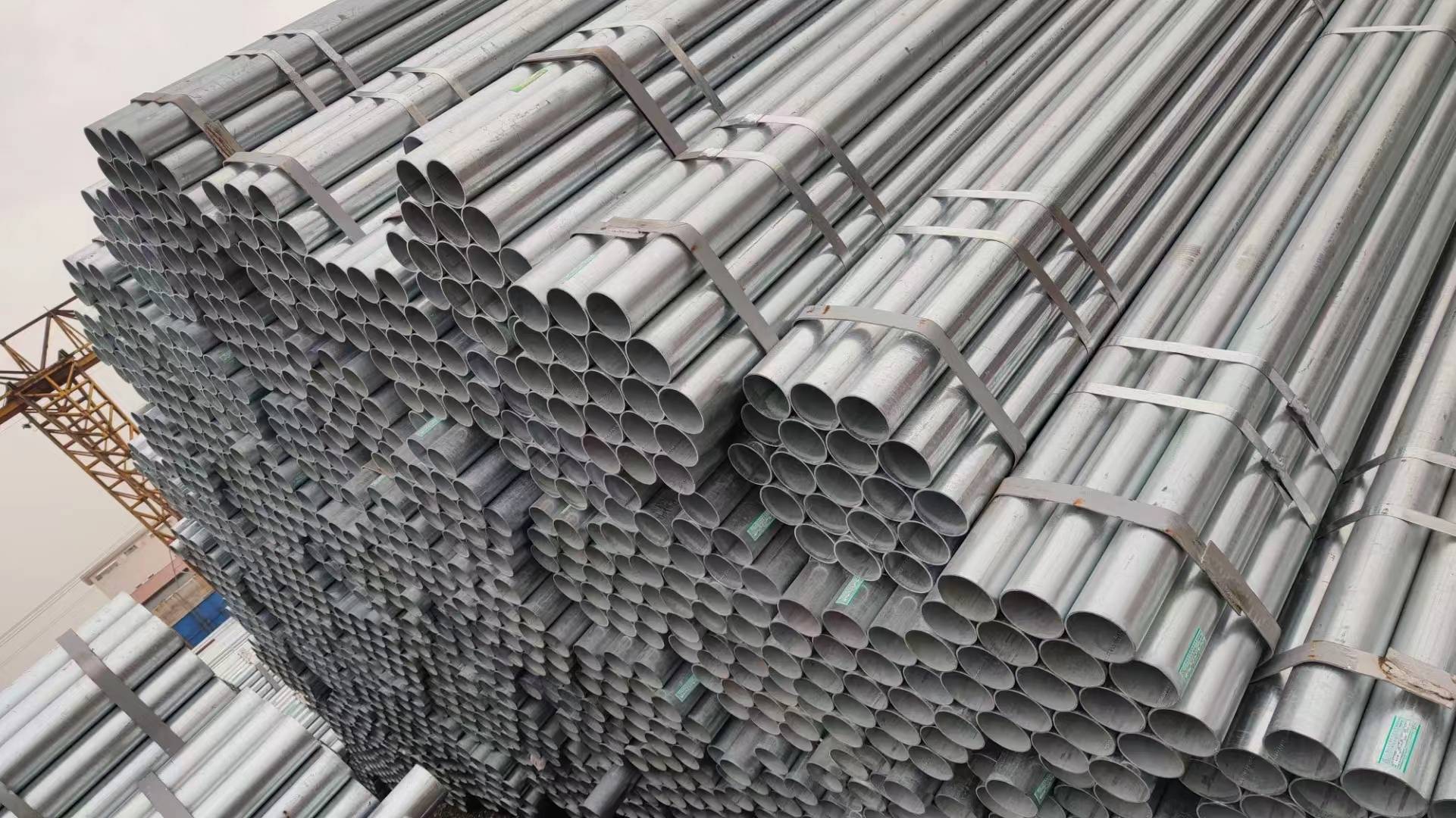 159x4.5镀锌无缝管 159x5镀锌无缝钢管 60x5.5镀锌钢管 - 哔哩哔哩