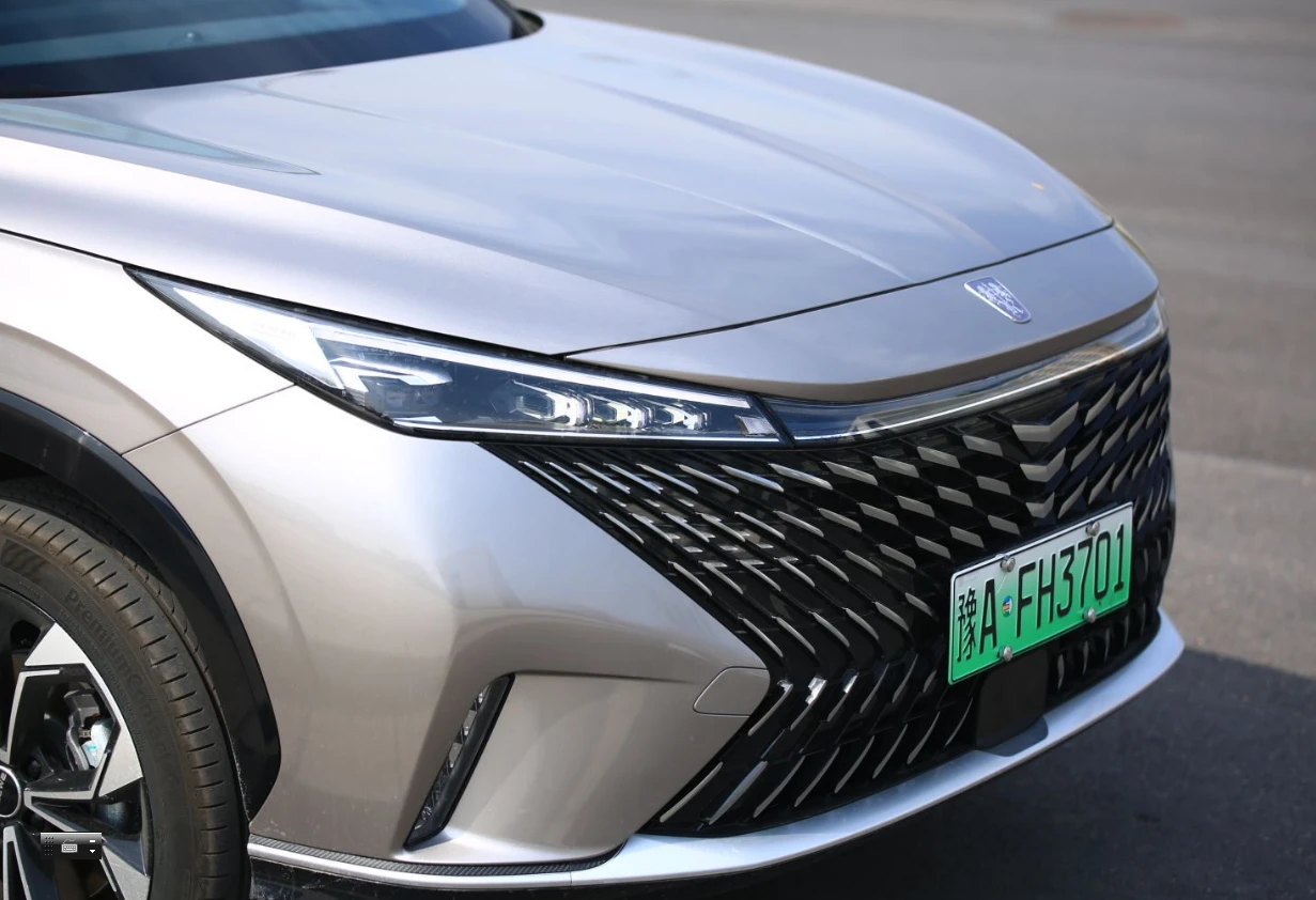 “3.0T豪华车动力平替”，试驾上汽荣威超混eRX5 - 哔哩哔哩