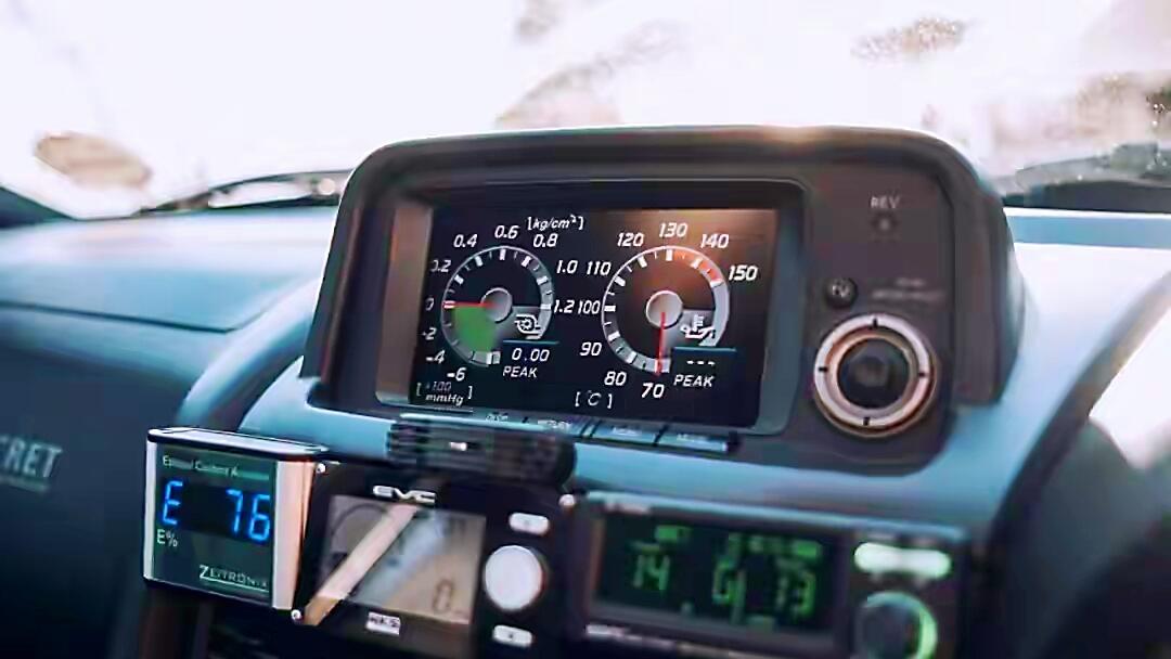 GT-R BNR34（头文字D—神之脚座驾） - 哔哩哔哩