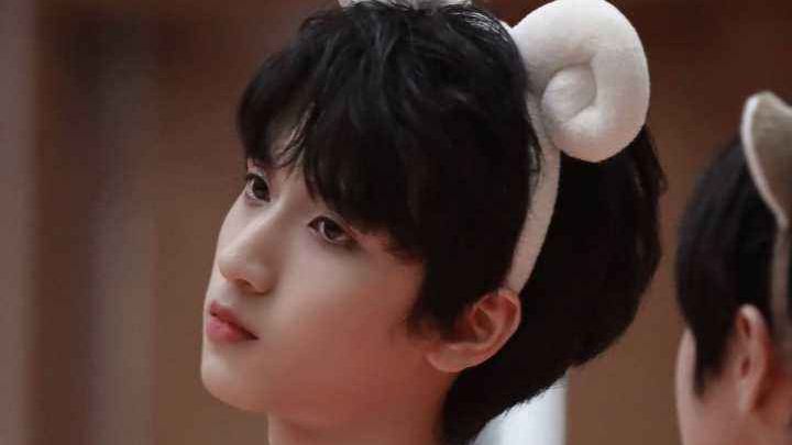 （文轩X马丁X翔霖）初恋abo6 - 哔哩哔哩