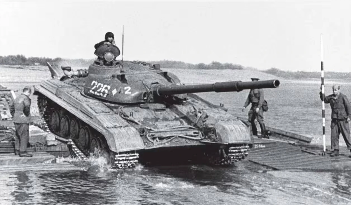 115mm 2A20及125mm 2A26/46滑膛炮早期APFSDS介绍：从3BM3到3BM17 - 哔哩哔哩