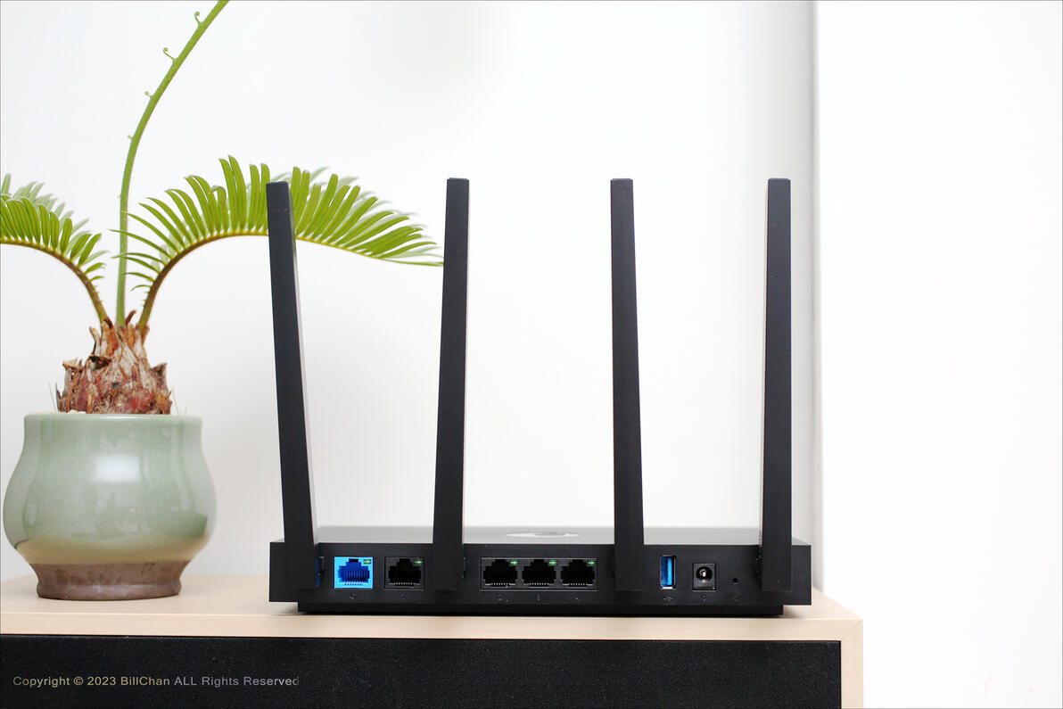 都2023年了，WiFi6路由器得拥有了！开箱蒲公英X5路由器 - 哔哩哔哩