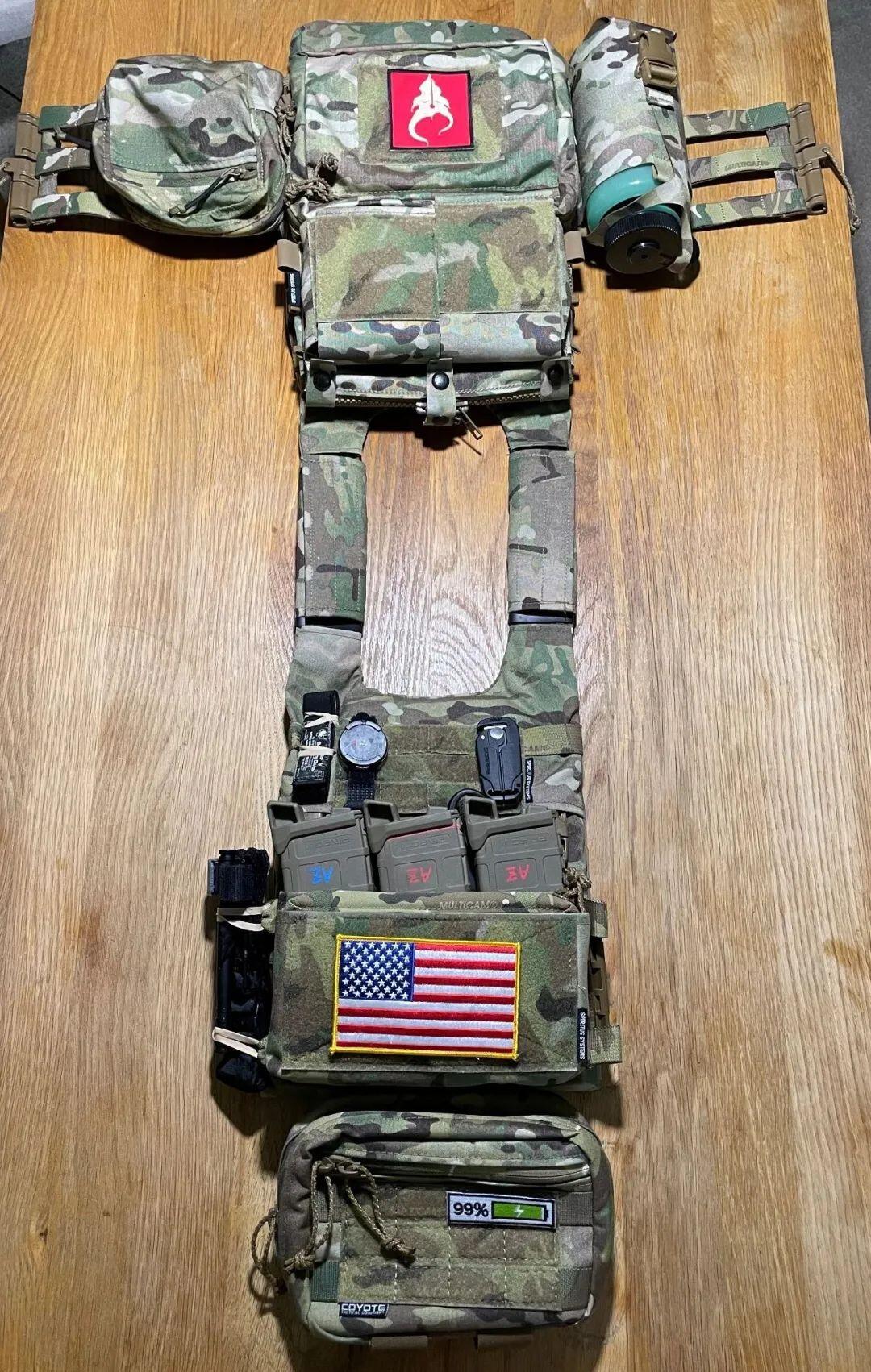 当红品牌明星产品 - Spiritus Systems Micro Fights Chest Rig & LV119 - 哔哩哔哩