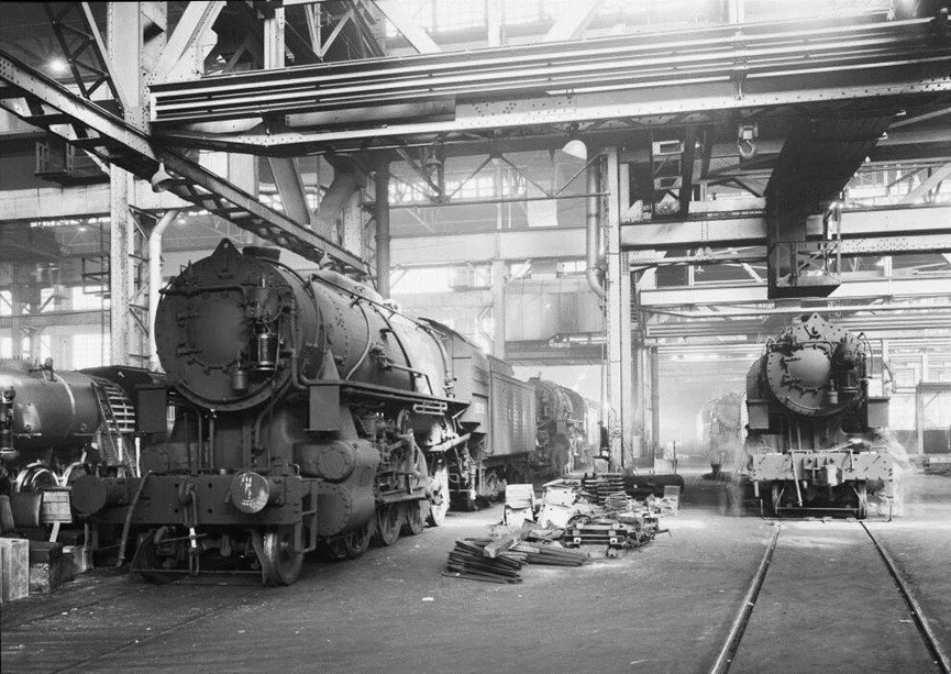 为反法西斯而“战”——美国陆军运输部TC-S160型2-8-0式蒸汽机车 - 哔哩哔哩