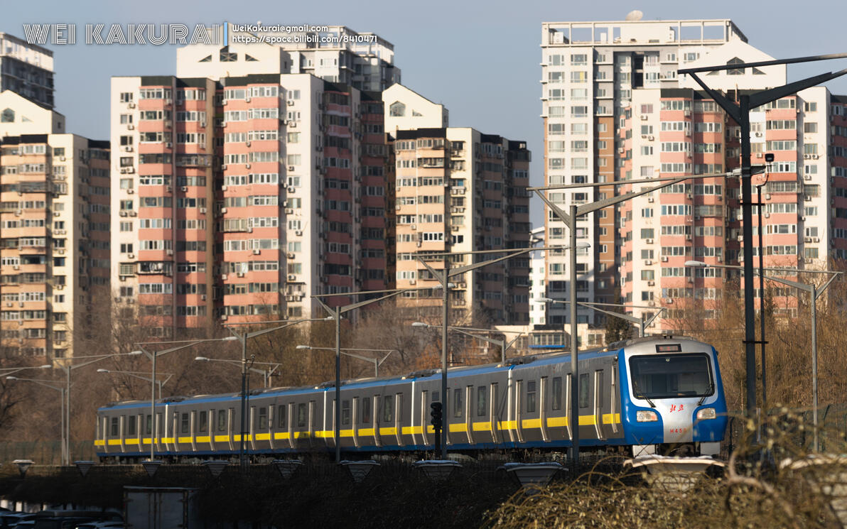 【北京地铁】13号线56组DKZ5/DKZ6型电动客车组(H401~H456)照片全集 - 哔哩哔哩