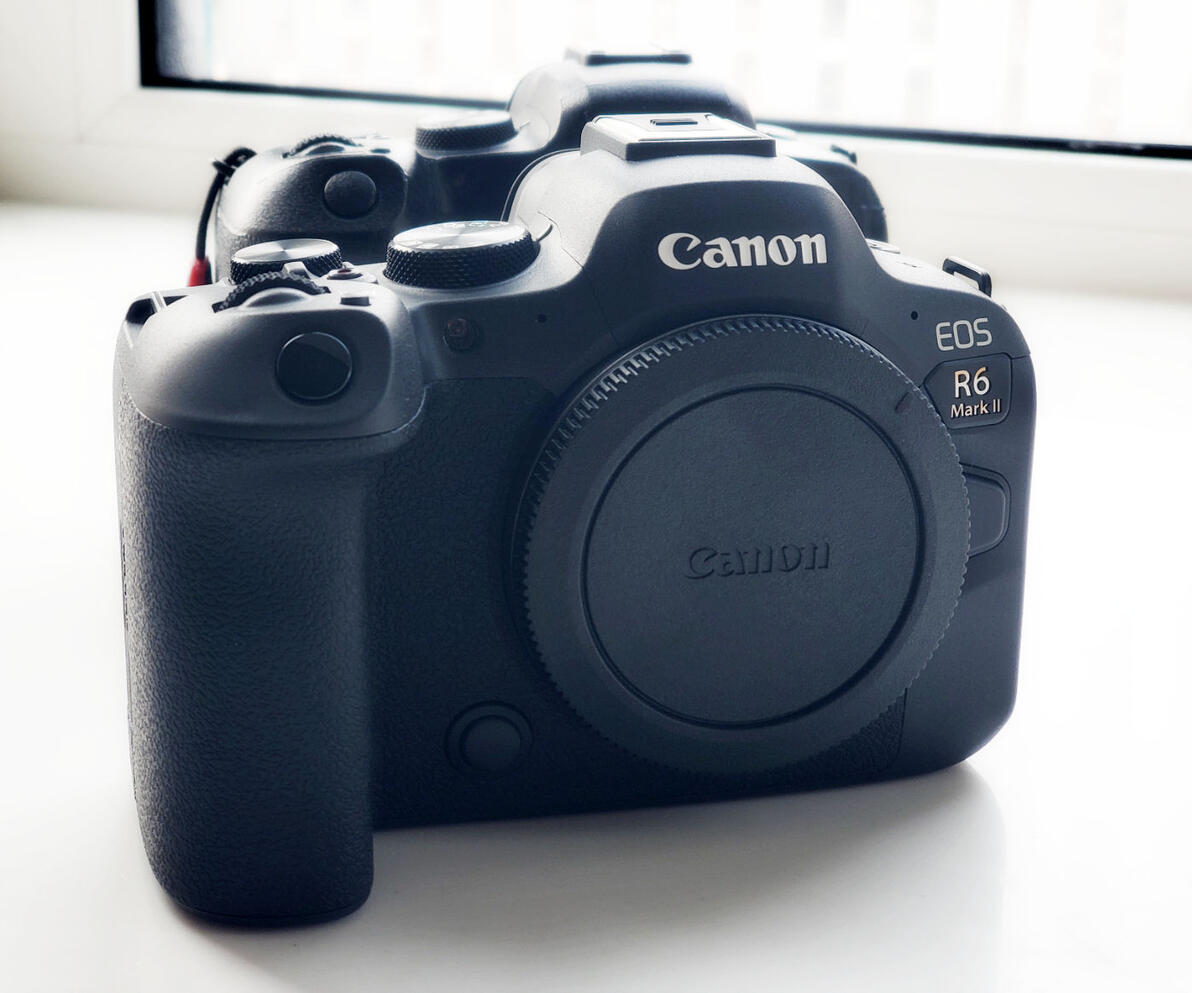 R6 VS R6 2 画质对比 - 哔哩哔哩