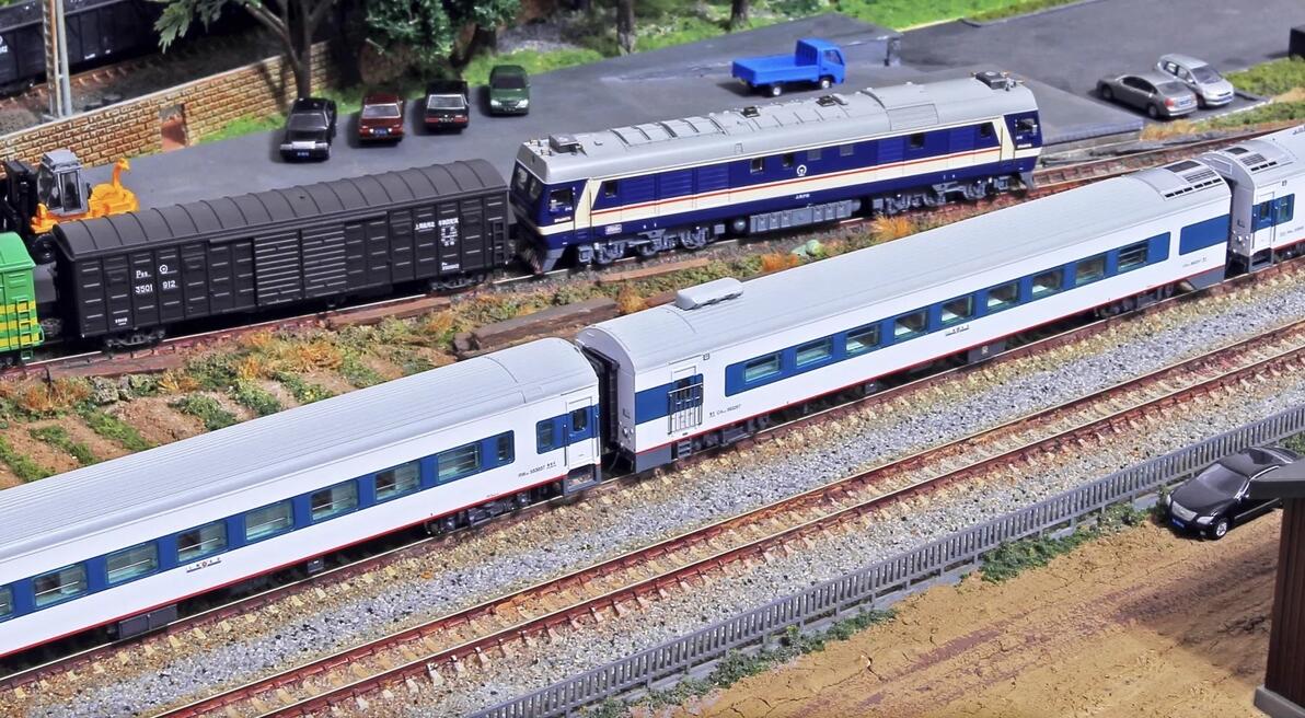 国产N比例铁道模型测评续篇：再评我国三大N比例火车模型商制品及未来新品展望 - 哔哩哔哩