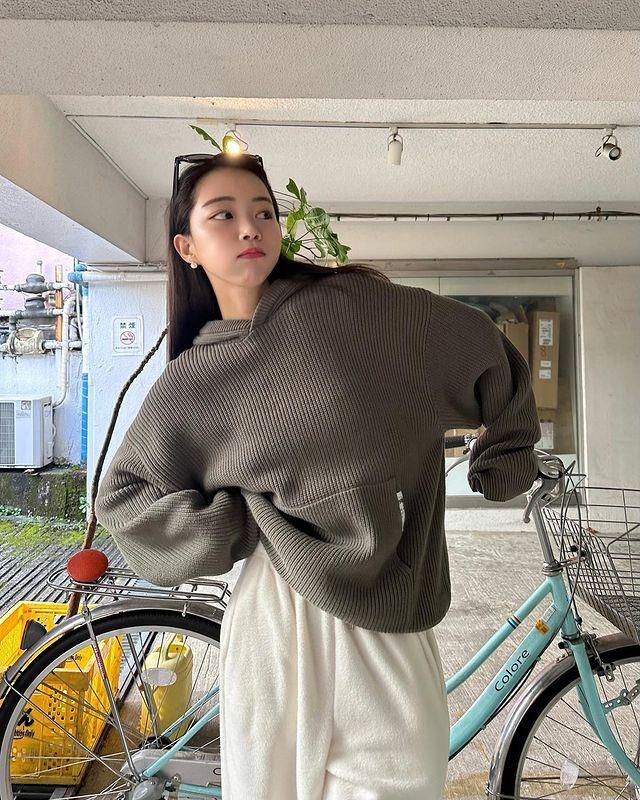 大胸女孩只能走性感路线？来看看ins网红博主vivamoon是怎么用清新甜美治愈你的吧 哔哩哔哩