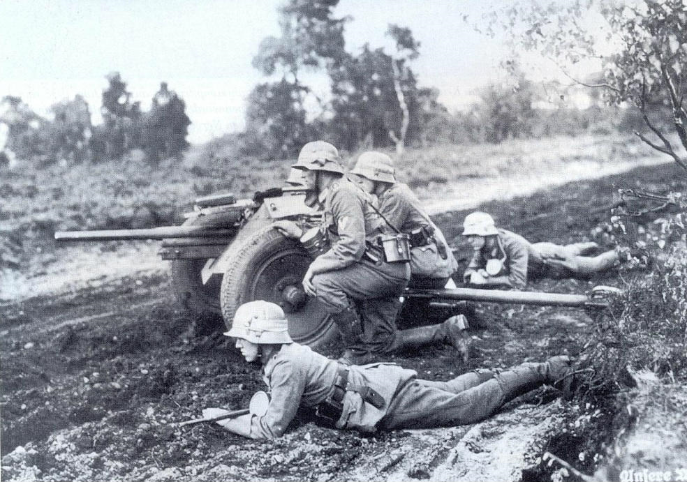 令盟军生畏的“坦克杀手”--二战德国RPzb43/54型88毫米“坦克杀手”反坦克火箭筒 - 哔哩哔哩