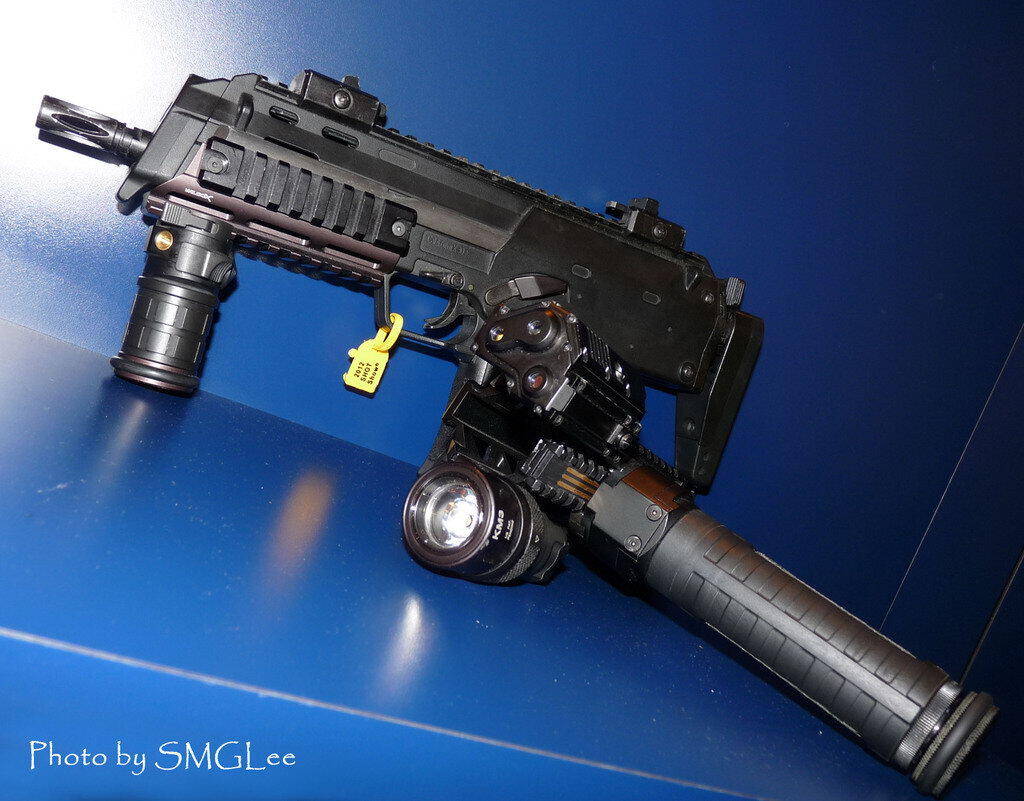 [Battlebit 枪械简评04]“个人防卫武器”——H&K MP7A2 - 哔哩哔哩