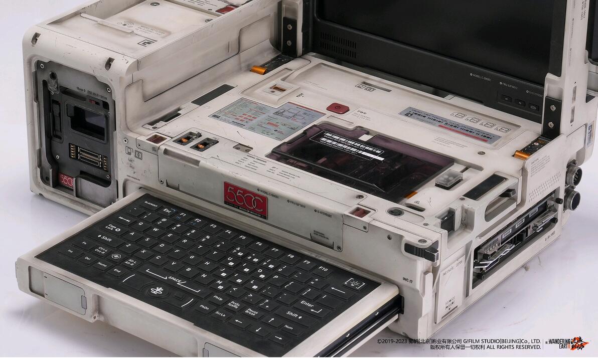 流浪地球2_550C官方设定图 - 哔哩哔哩