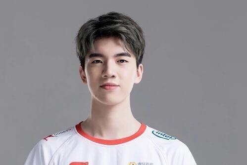 LPL老将告别赛场：LGD辅助选手PYL宣布退役 至今，初代LGD全体成员退役离队！ - 哔哩哔哩