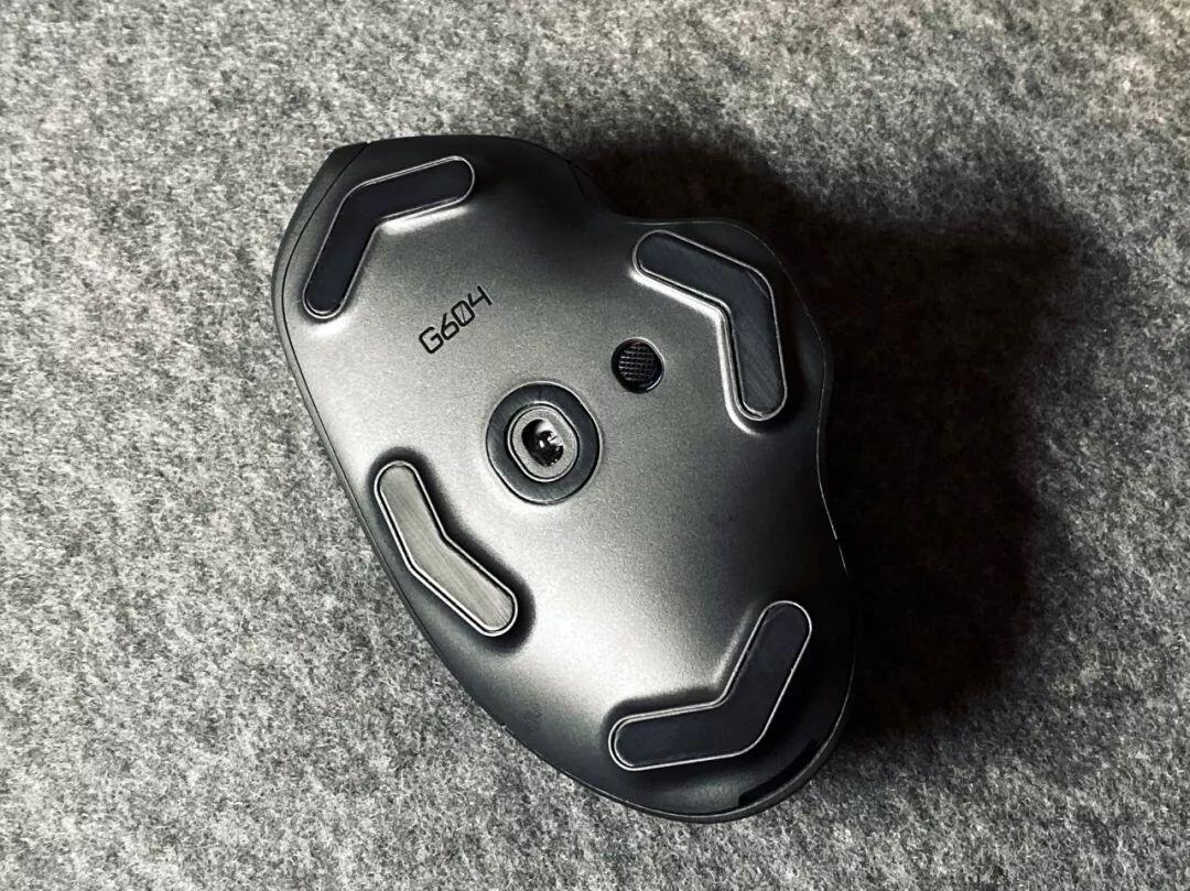 鼠标评测丨罗技G604使用体验—易用且全能 - 哔哩哔哩