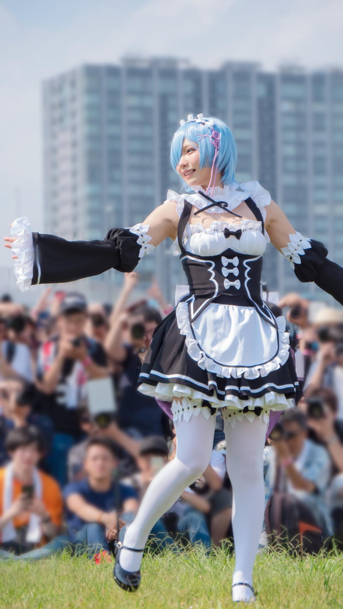 COSPLAY | 日本C96 美少女coser enako蕾姆COS图集，这也太nice了吧！ - 哔哩哔哩