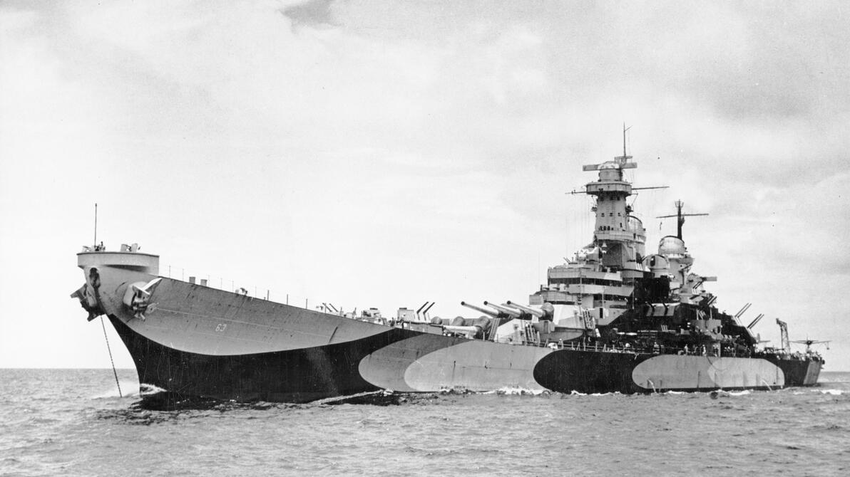 【美国战列舰图片极简史-下】从BB-1印第安纳到BB-71路易斯安那 - 哔哩哔哩