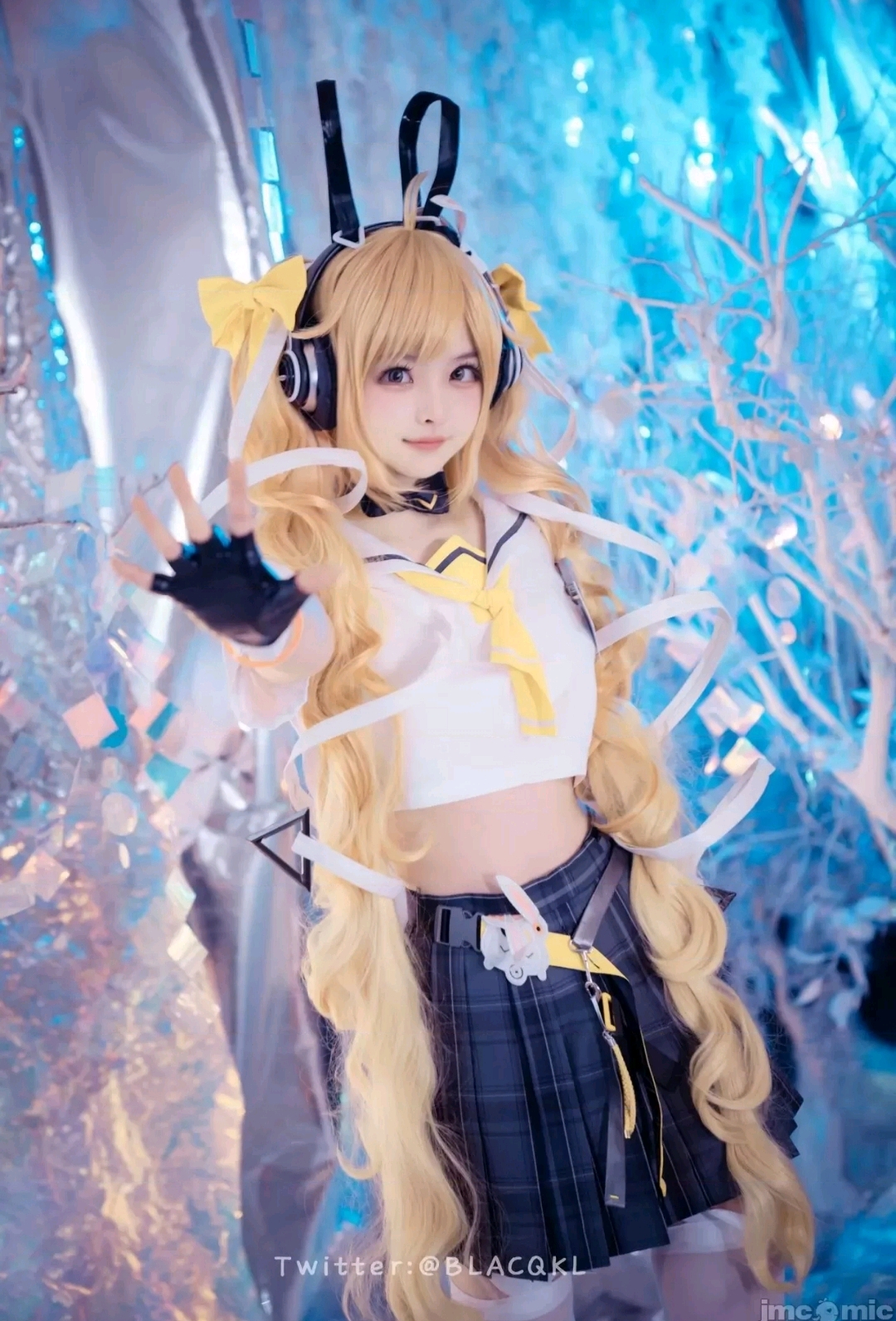 安琪拉cos-cn:白莉爱吃巧克力 - 哔哩哔哩