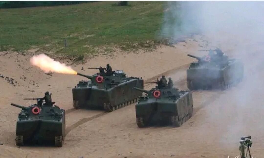 红肿不堪——中国台湾LVTH-6两栖火力支援车 - 哔哩哔哩