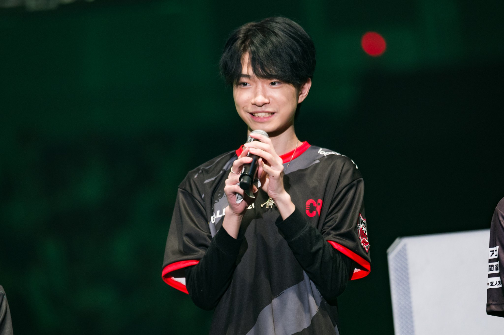 不后悔成为职业选手——明年只有一个目标【Crazy Raccoon Meiy选手采访】 - 哔哩哔哩