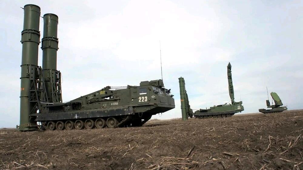 【坦克型号盘点系列】T-80底盘的其他衍生车辆 - 哔哩哔哩