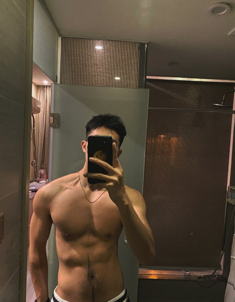 【极品帅哥系列59】b站男孩子最喜爱的肌肉猛男来了 哔哩哔哩