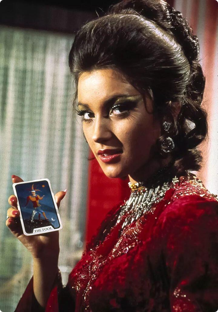 25部007邦女郎终极大盘点！你最喜欢哪一位？ - 哔哩哔哩