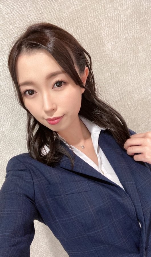 美女分享——流川春香、流川莉央、香椎花乃 - 哔哩哔哩