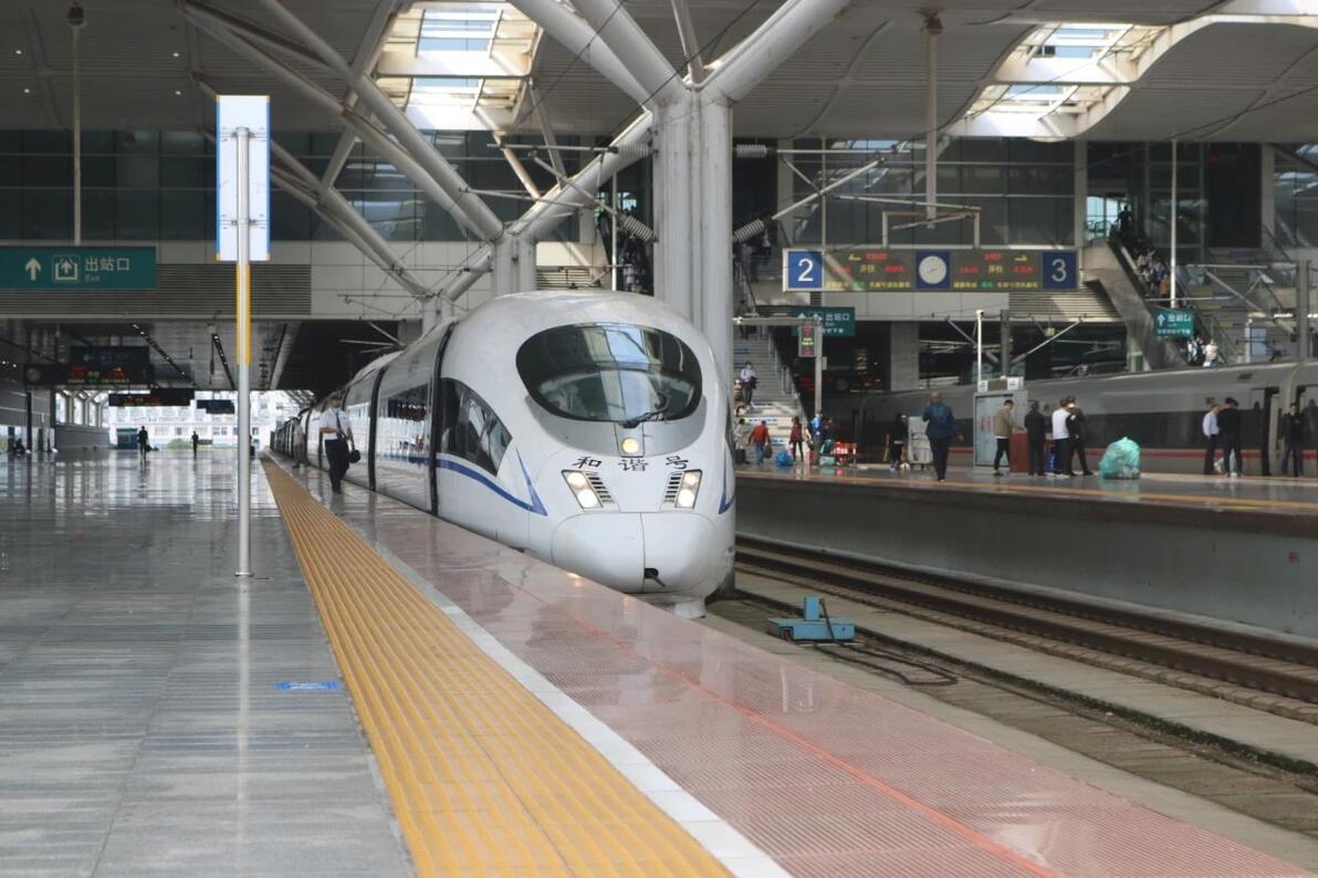 细讲CRH3C型动车组 - 哔哩哔哩