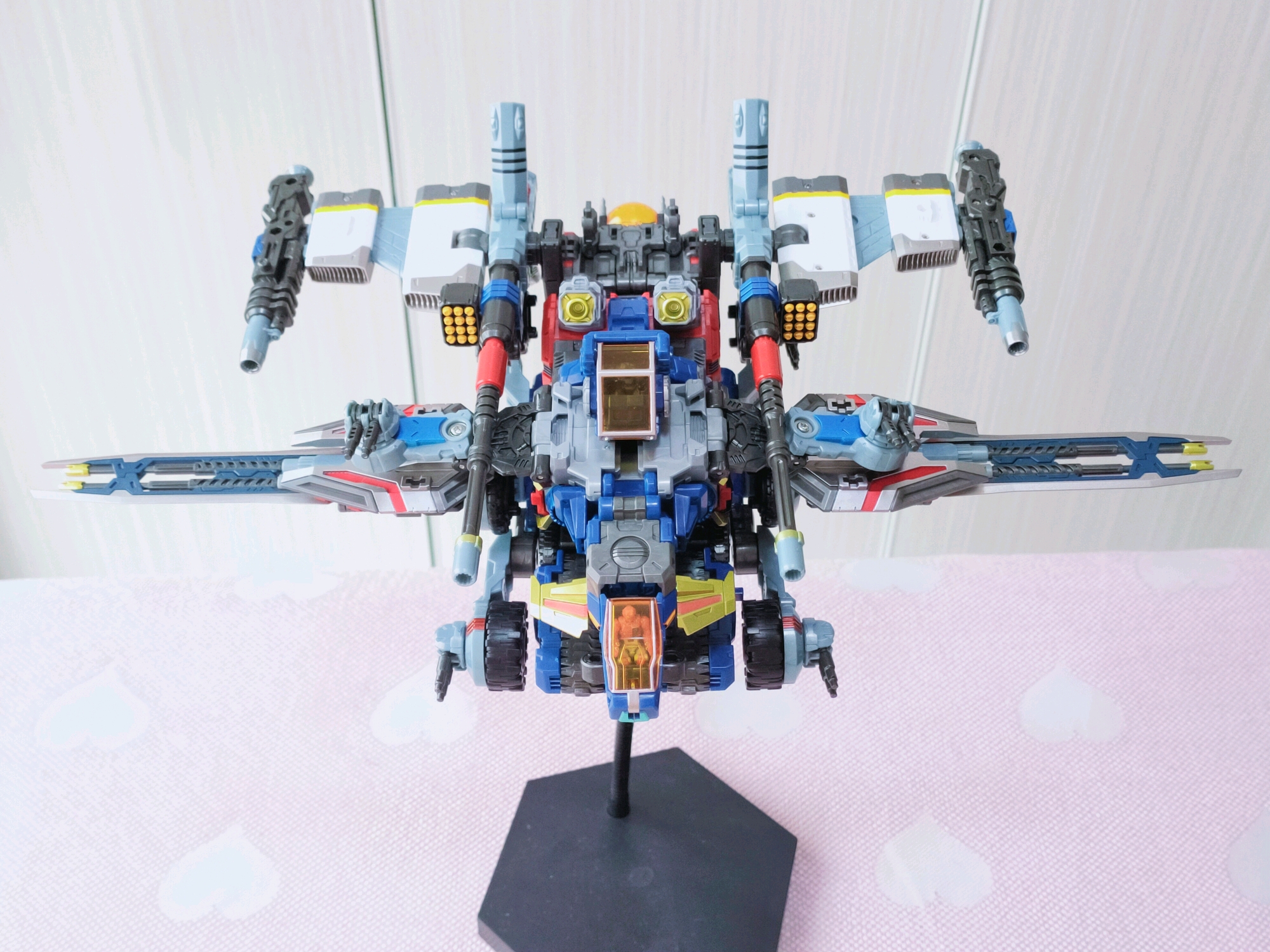 戴亚克隆 diaclone da85+da88 强化超巨机 传世首领闪电战机 Legacy Leader Blitzwing - 哔哩哔哩