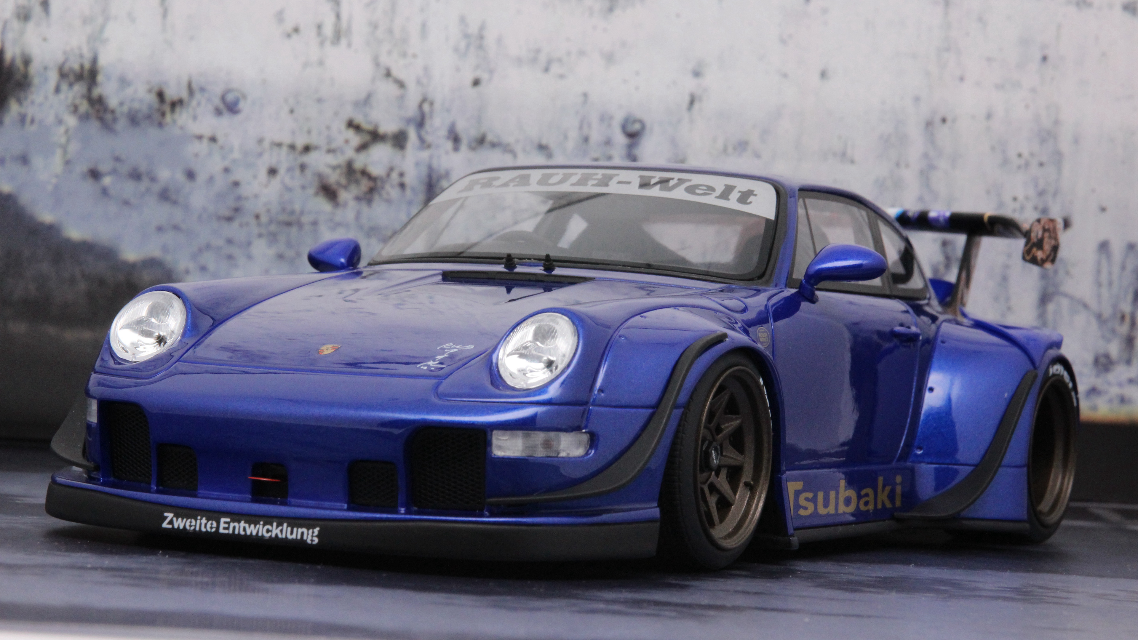 RWB 993 Tsubaki by GT Spirit - 哔哩哔哩
