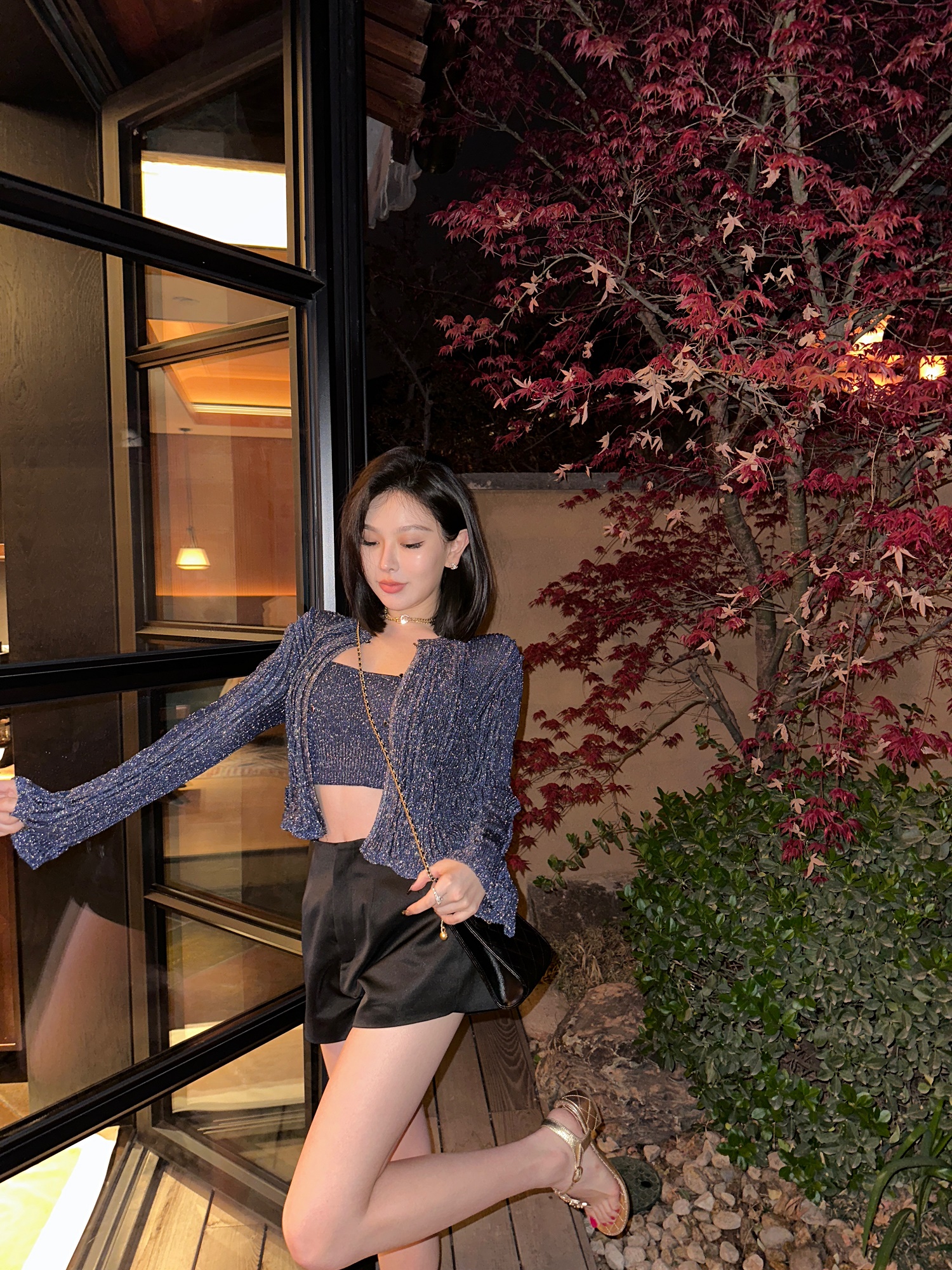 woppei 夏季新款时尚百搭短款小香吊带开衫 chane1两色针织套装女 - 哔哩哔哩