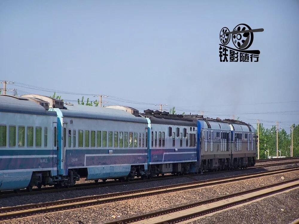 上海局最后的25Z、全路唯一标准高度的25Z——T7785/6西湖畔的西子号 - 哔哩哔哩