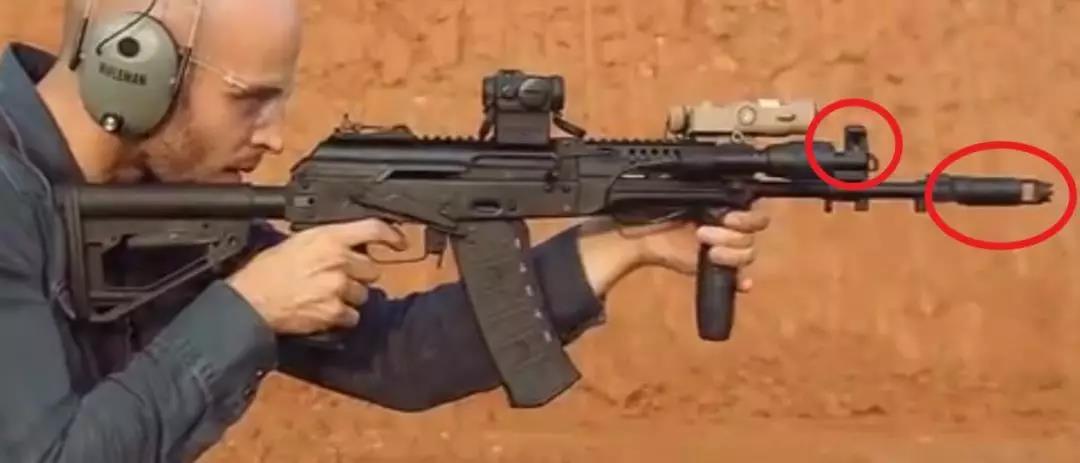 俄罗斯最新AK205步枪亮相阅兵式！阅兵5款步枪全盘点！｜轻武专栏 - 哔哩哔哩