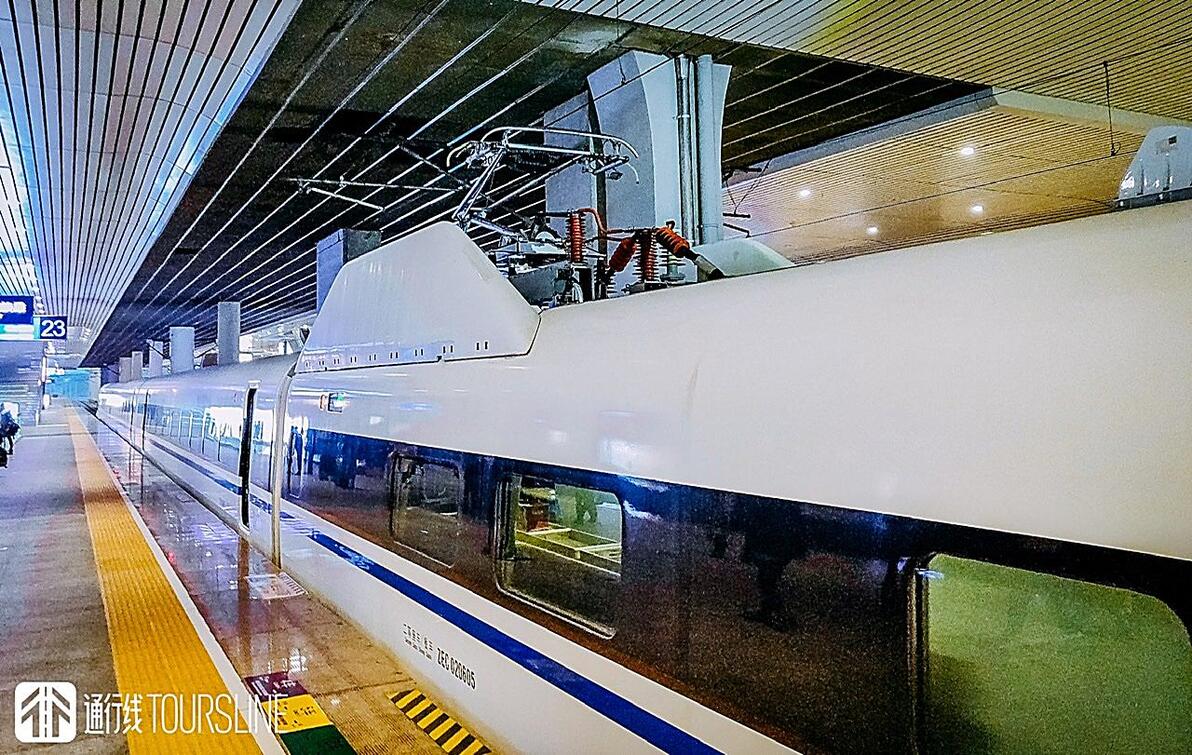 【通行线】CRH380AN上线投运！它背后的故事，是中国高铁的又一个里程碑 - 哔哩哔哩