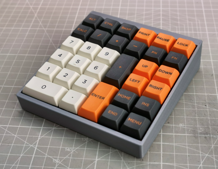 QMK小键盘 附QMK RGB显示大写状态和键层状态教程 - 哔哩哔哩